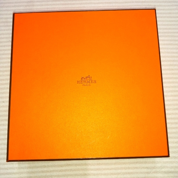 Hermes | Storage & Organization | Hermes Empty Giftbox With Packaging ...